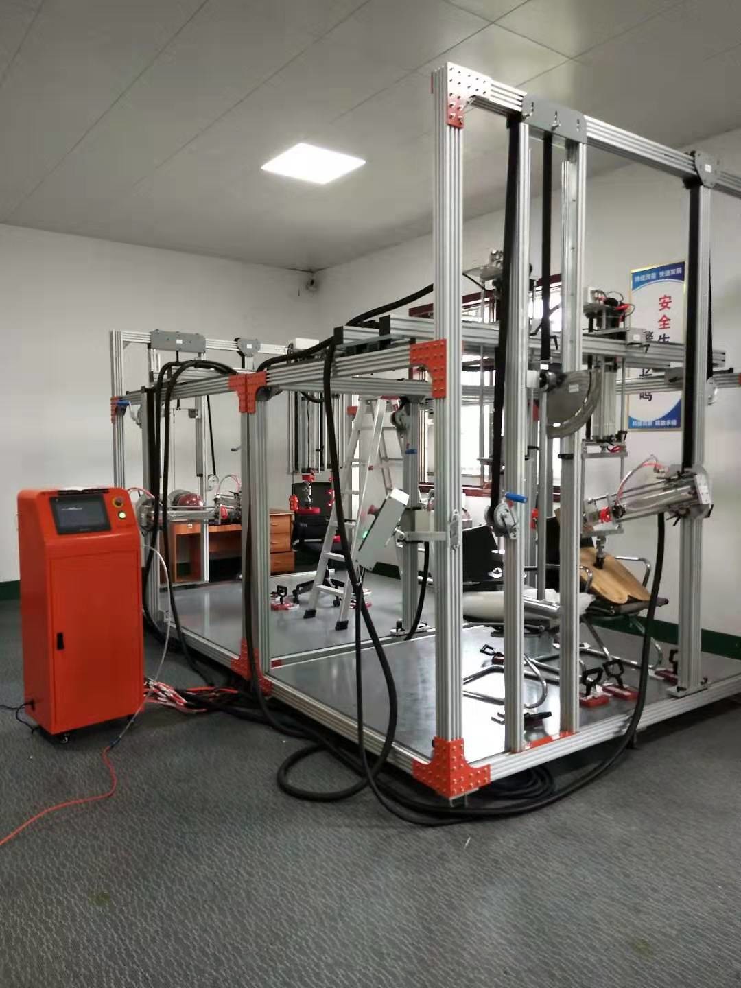 EN1728 BSEN 1730 Furniture Testing Machines For Tables And Chairs ...